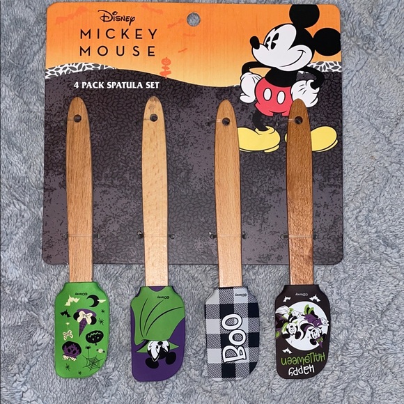 Disney | Kitchen | Disney Mickey Mouse Halloween Spatula Set Green ...